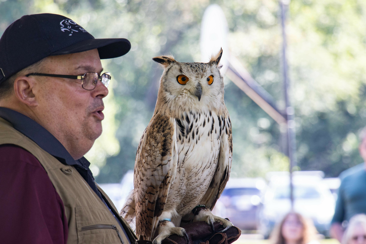 Students Visit the Ohio School of Falconry - TRECA