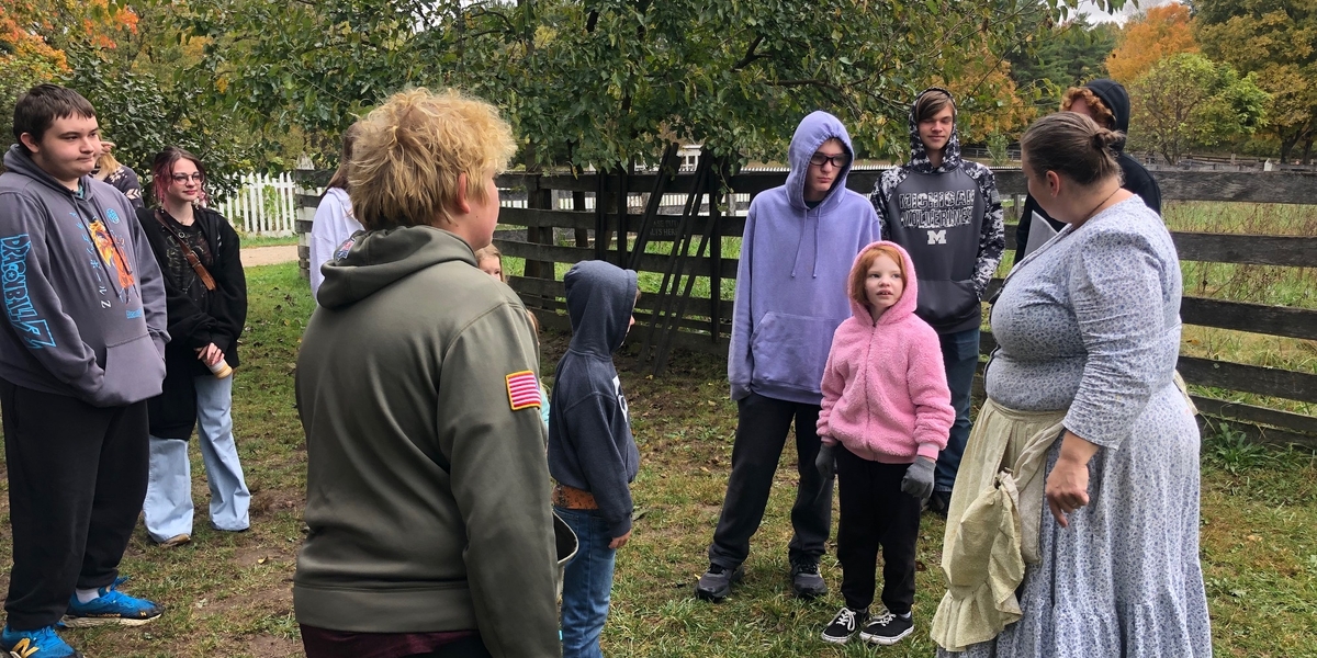 Students Visit Slate Run Living Historical Farm - TRECA