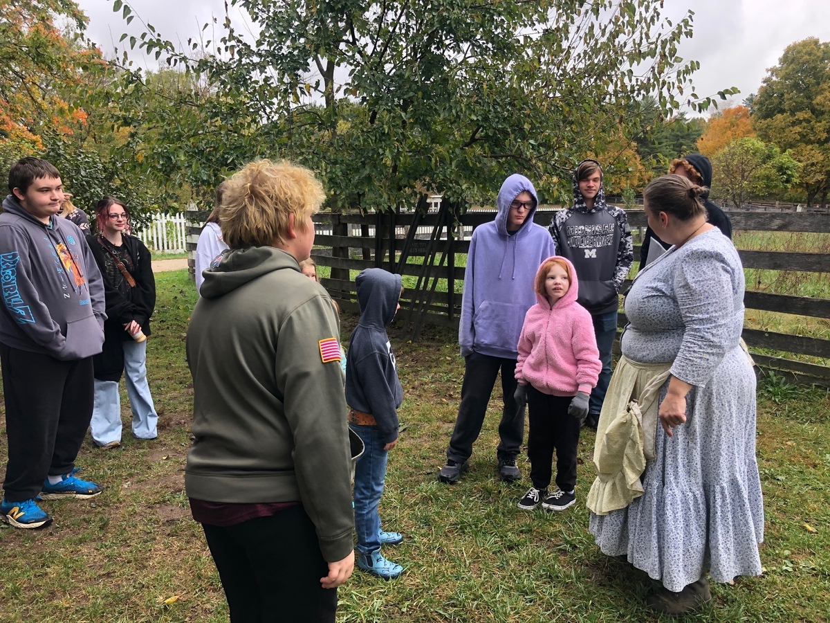 Students Visit Slate Run Living Historical Farm - TRECA