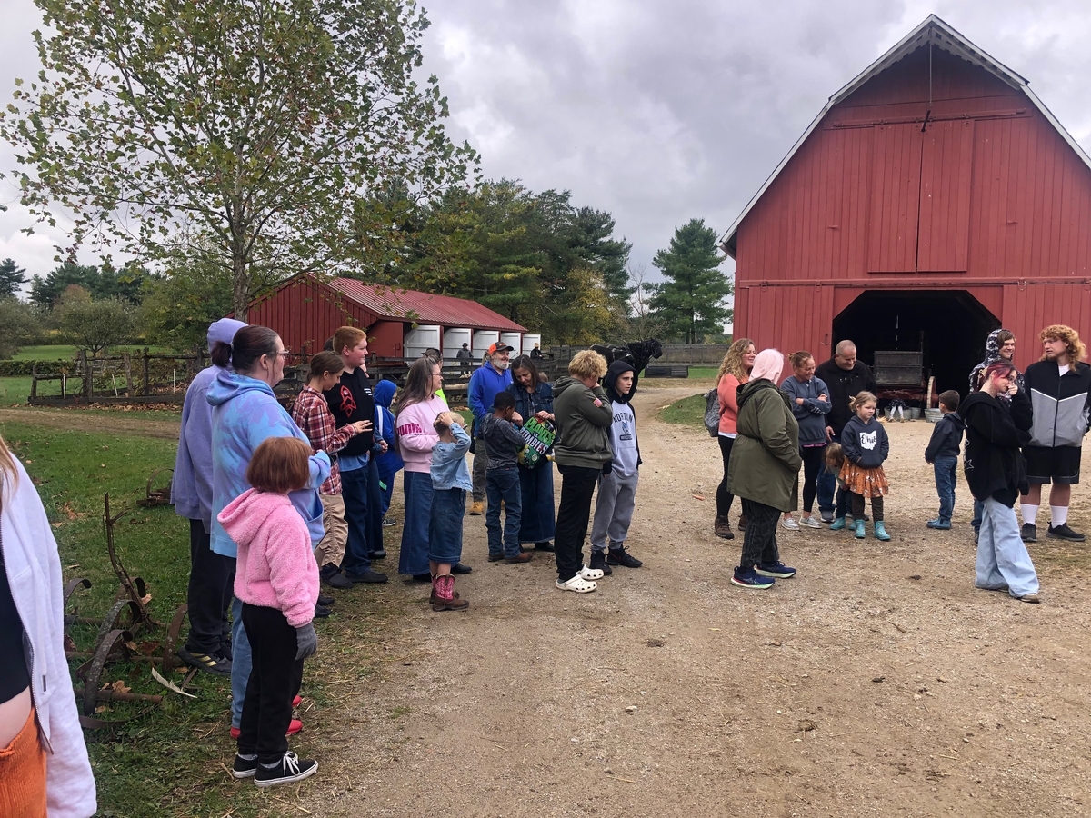 Students Visit Slate Run Living Historical Farm - TRECA