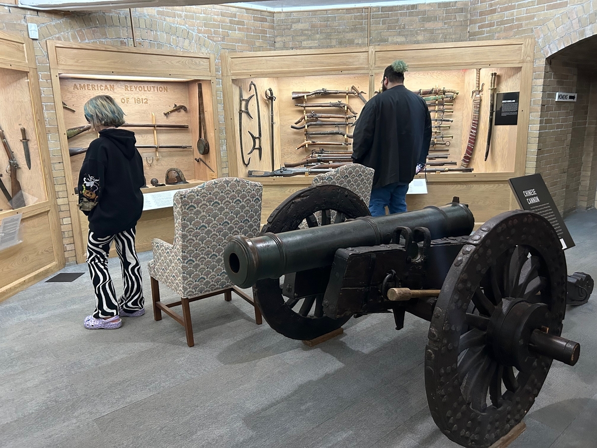 Students Visit the Rutherford B. Hayes Presidential Library and Museums ...