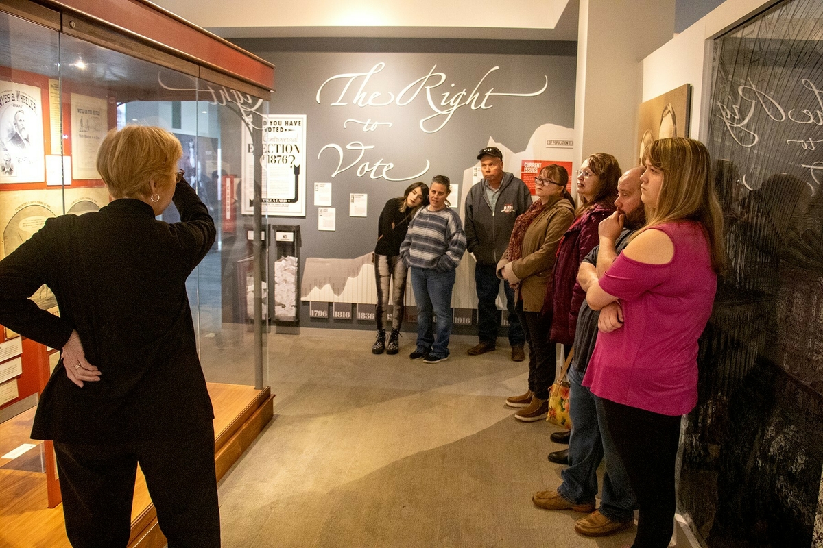 Students Visit the Rutherford B. Hayes Presidential Library and Museums ...