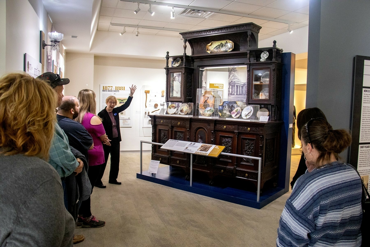 Students Visit the Rutherford B. Hayes Presidential Library and Museums ...