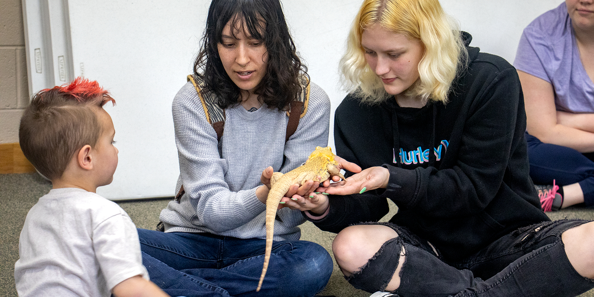 Students Visit Lowe-Volk Nature Center - TRECA