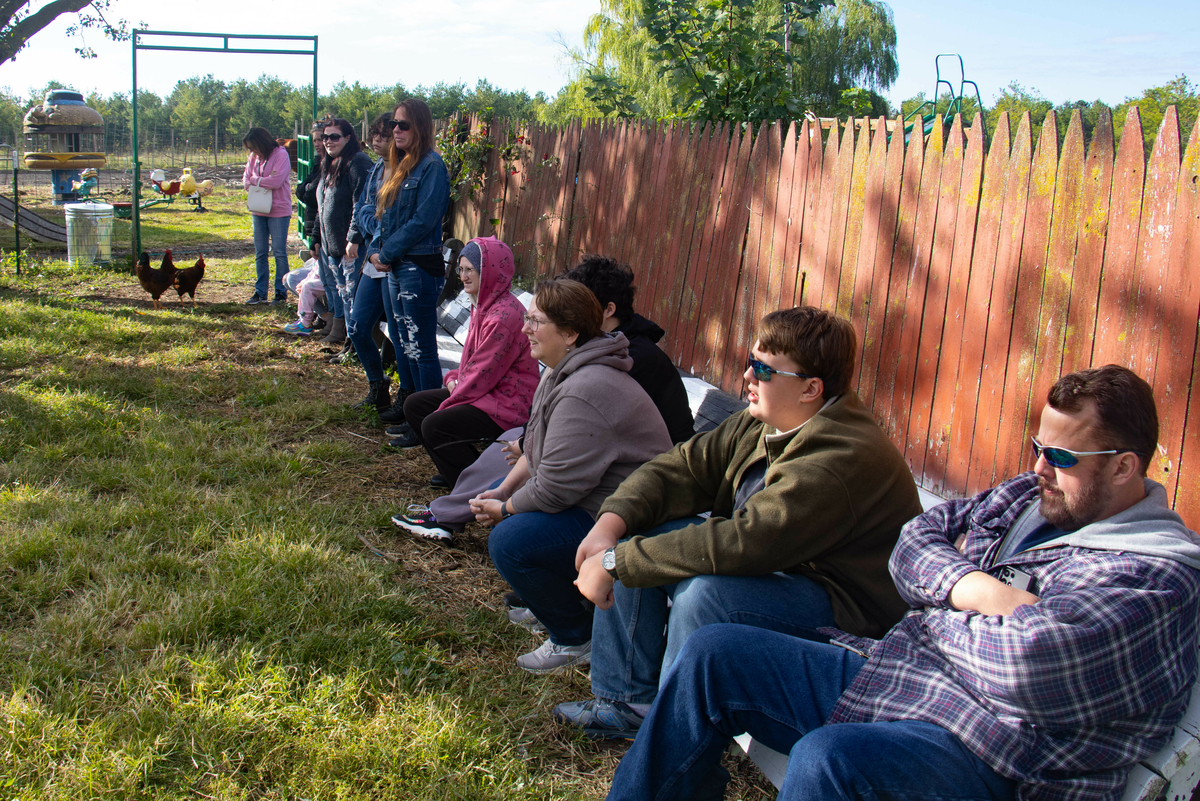 Students Visit Country Lane Tree Farm - TRECA